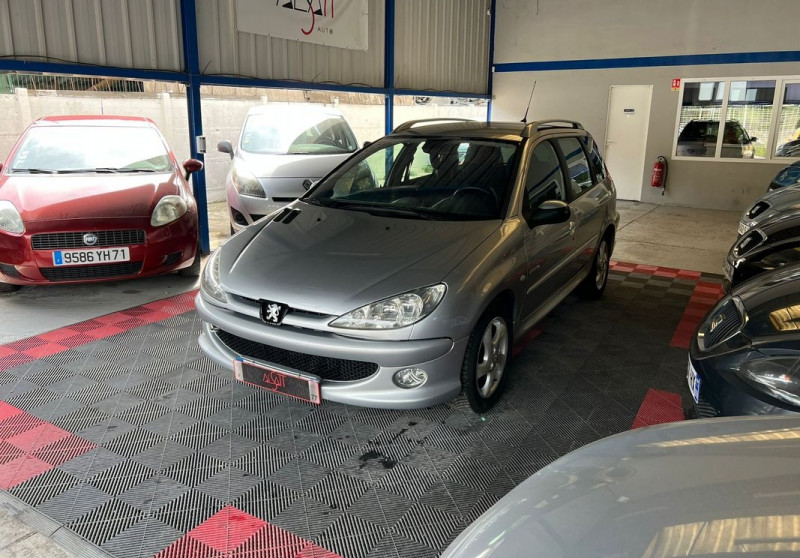 Peugeot 206 SW : achat et vente de Peugeot 206 SW occasion
