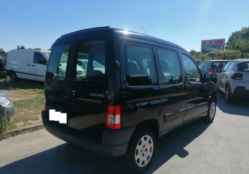 Annonces de Voiture Peugeot Partner Essence occasion mises en vente